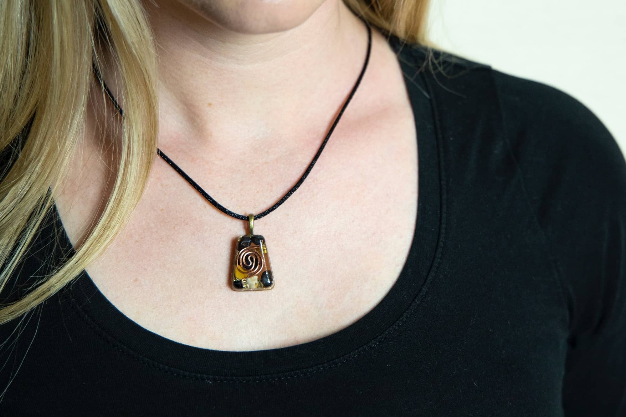 Grounding Force Orgone Pendant – OrgonChi